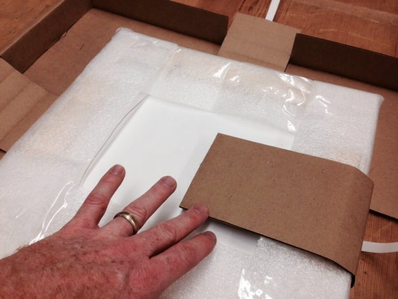 Adaptable shipping box for 2D painting | Museum Trade